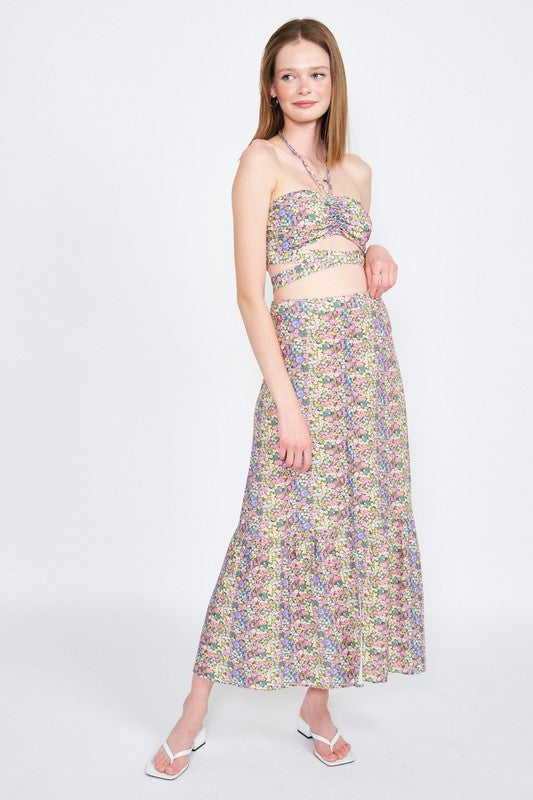 HALTER NECK FLORAL CROP TOP WITH BACK SMOCKING – SHOP DDMINE